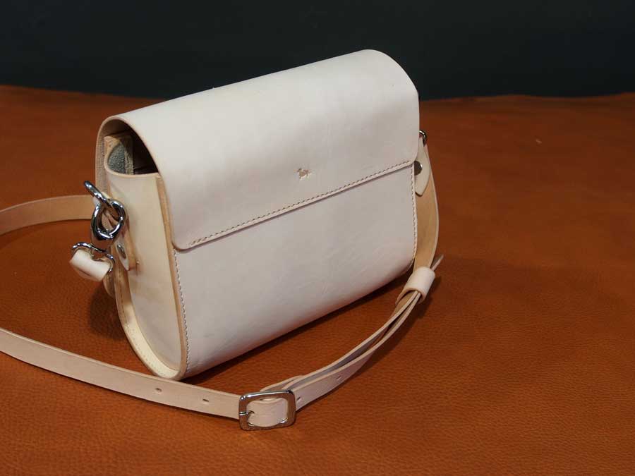 Leather Barrel Messenger (Small) Pattern – Leather Bag Pattern