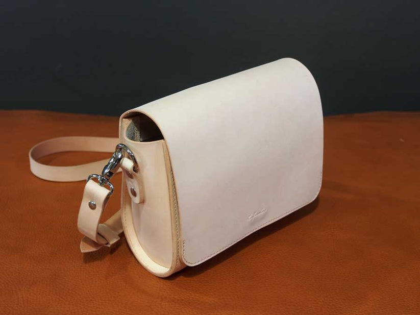 Leather Barrel Messenger (Small) Pattern – Leather Bag Pattern