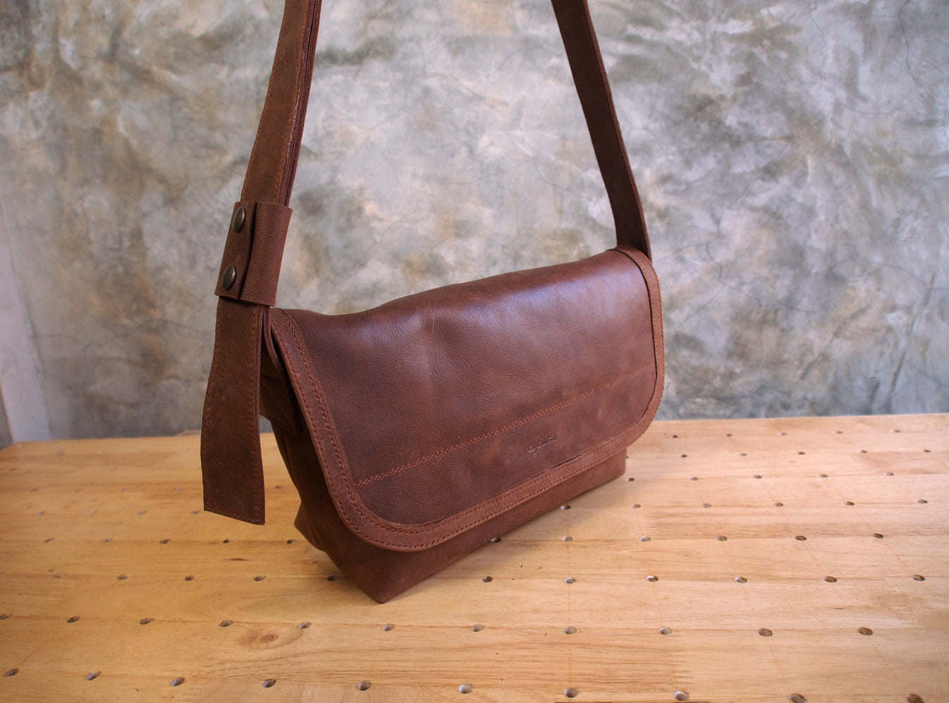 Small Samui Messenger Bag – Leather Bag Pattern